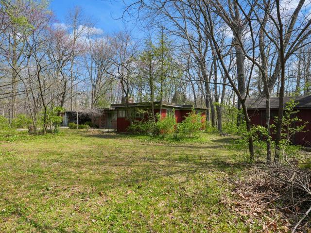 8275 Red Bud Lane