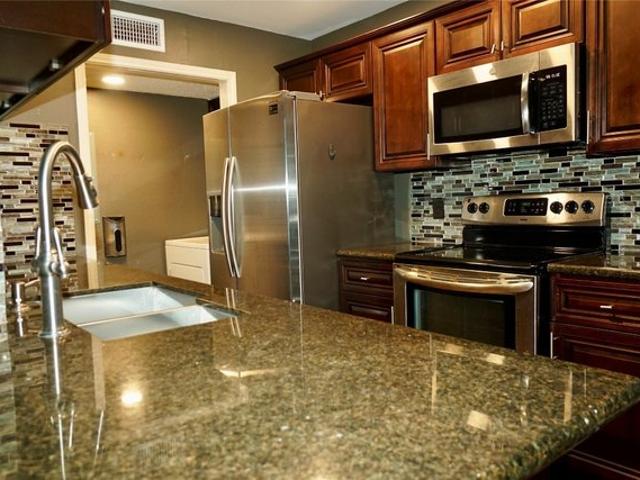 8275 Sands Point Dr Unit 176, Houston, TX 77036