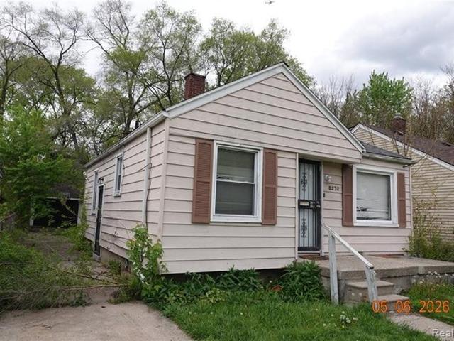 8275 Vaughan St, Detroit, MI 48228