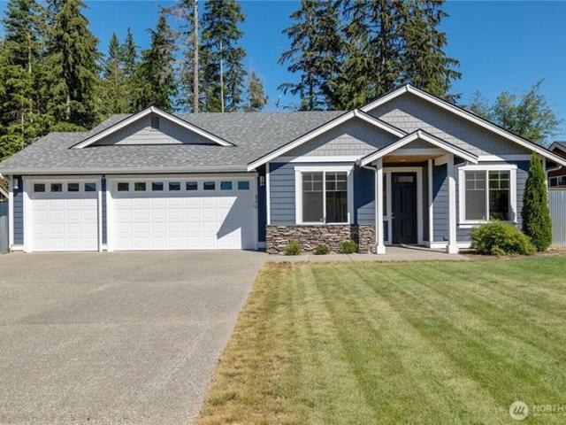 8276 Balfour Valley Ln, Maple Falls, WA 98266