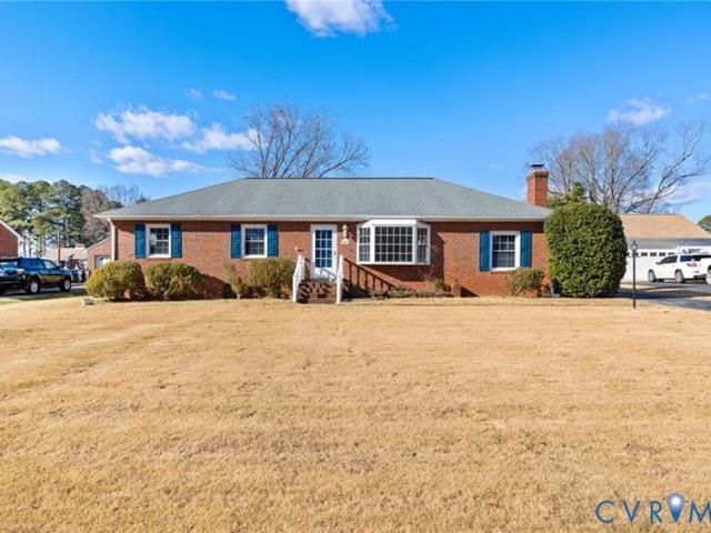 8276 Franklin Ln, Mechanicsville, VA 23111