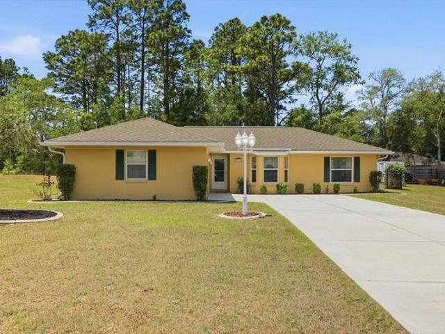 8278 N Pickinz Way, Citrus Springs, FL 34433