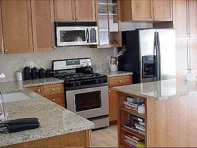 8279 Labont Way Unit 1, Eden Prairie, MN 55344