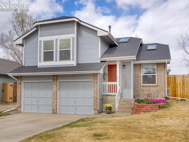 8270 Steadman Dr, Colorado Springs, CO 80920