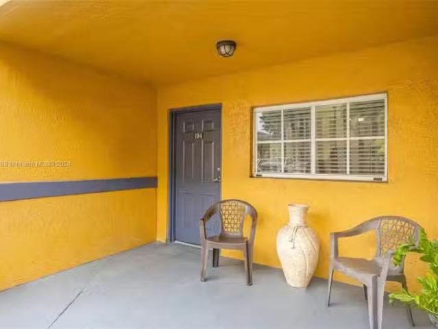 8270 SW 149TH CT # 10 104, MIAMI, FL 33193 Condo/Townhome For.