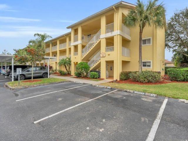 8271 Key Royal Cir Apt 932, Naples, FL 34119