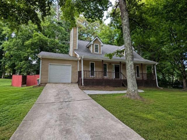 8272 Blackfoot Trail