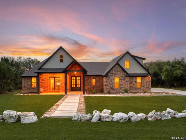 827 County Road 2801 E
