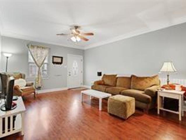 827 Chapelle St, New Orleans, LA 70124 | MLS #2550 | Compass
