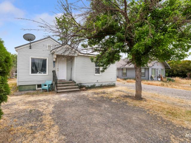 827 Aiken Ave