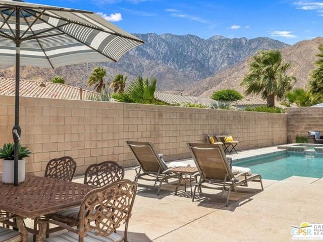 827 Alta Ridge, Palm Springs, CA 92262
