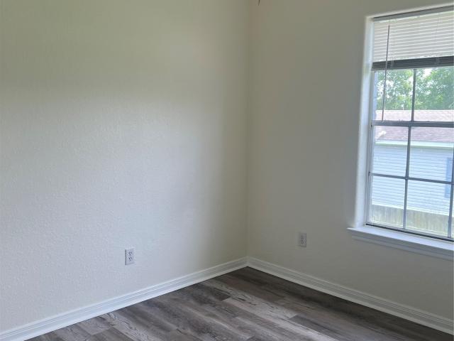 827 Algoa Friendswood Road 4