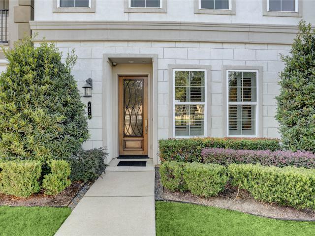 827 Dunleigh Meadows Lane