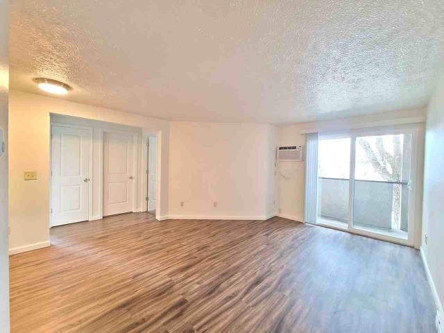 827 E. Ermina Ave 2 Bedroom Apartment for Rent at 827 E Ermina Ave, Spokane, WA 99207 Logan