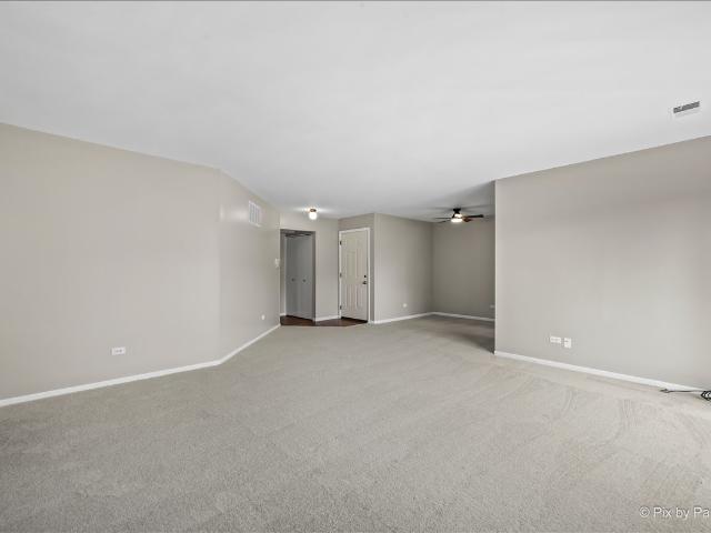 827 e kings row # 8