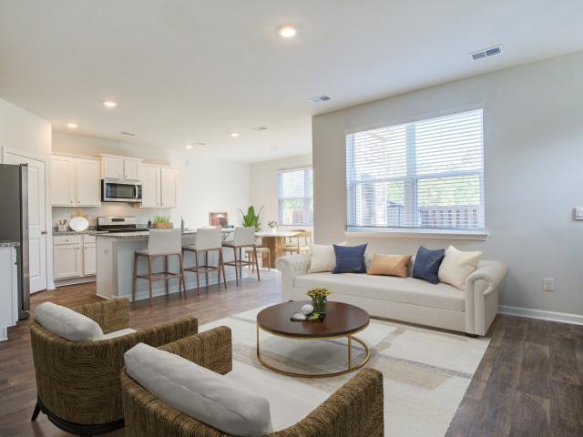 827 Kirby Court