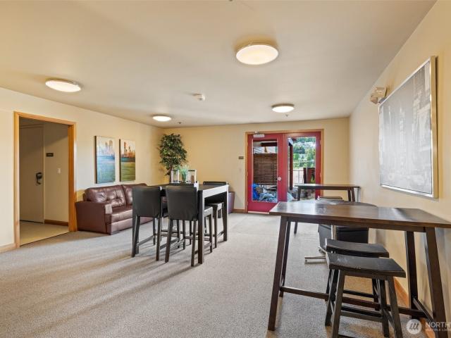 827 Hiawatha Pl S, Unit 515, Seattle, WA 98144 | MLS #2534