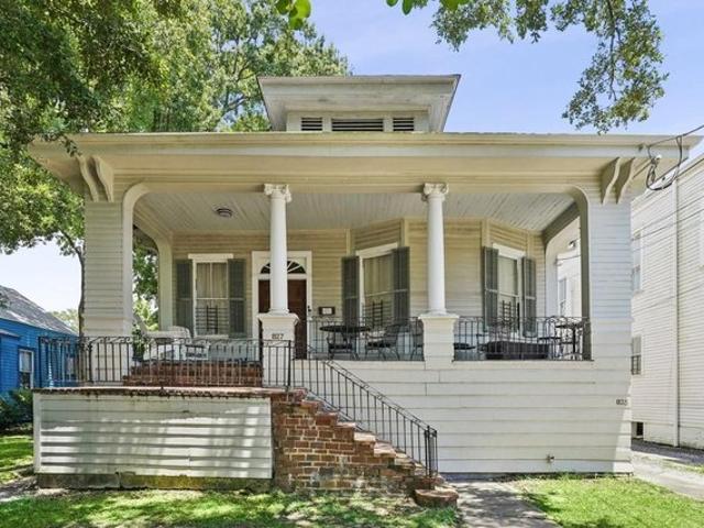 827 Lowerline St, New Orleans, LA 70118