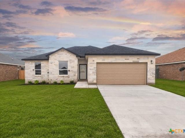 827 Liberty Park Dr, Belton, TX 76513