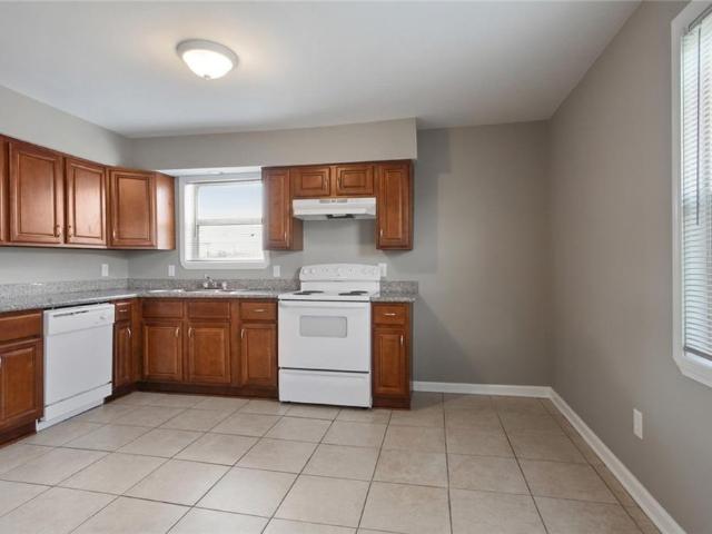 827 Milling Avenue # 15