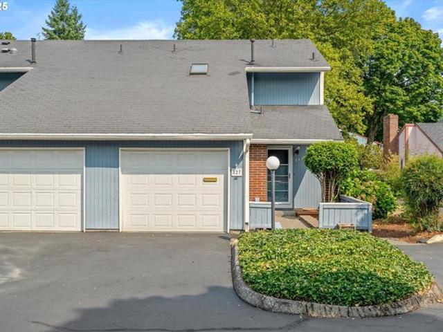 827 NE 90th Ave, Portland, OR 97220