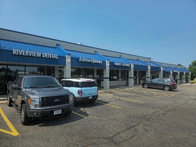 827 S Rochester St, Unit 100