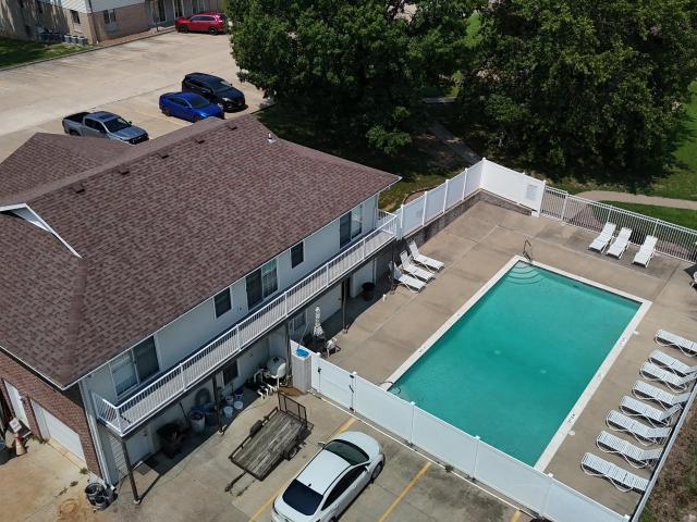 827 southwest blvd l