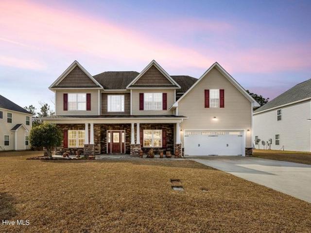 827 Solomon Dr, Jacksonville, NC 28546