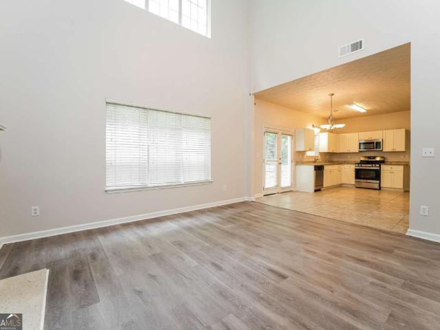 827 Shadow Lake Drive