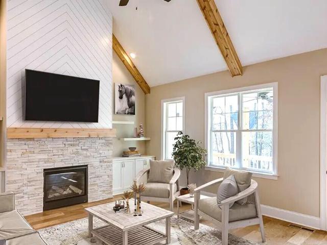 827 Simmons Ave, Summerville, SC 29483 | MLS #26001