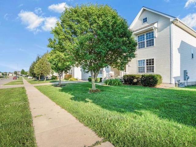 827 SW Springfield Dr, Ankeny, IA 50023