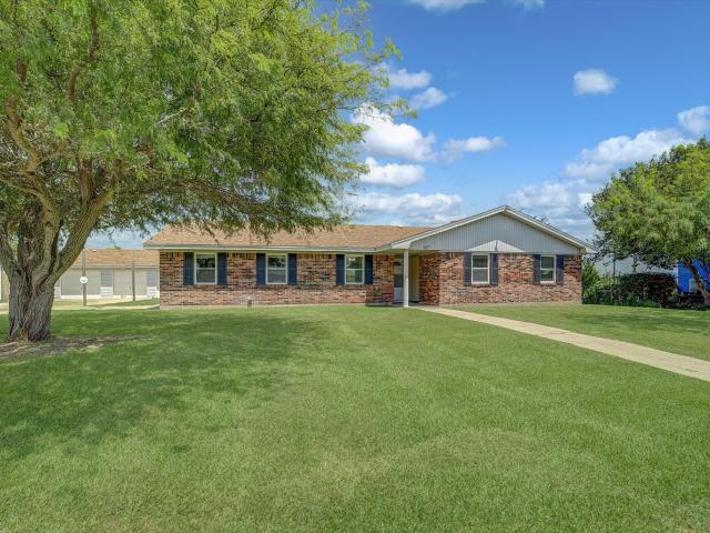 827 Pickney Avenue