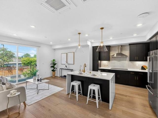 827 Redberry Way, San Jose, CA 95117