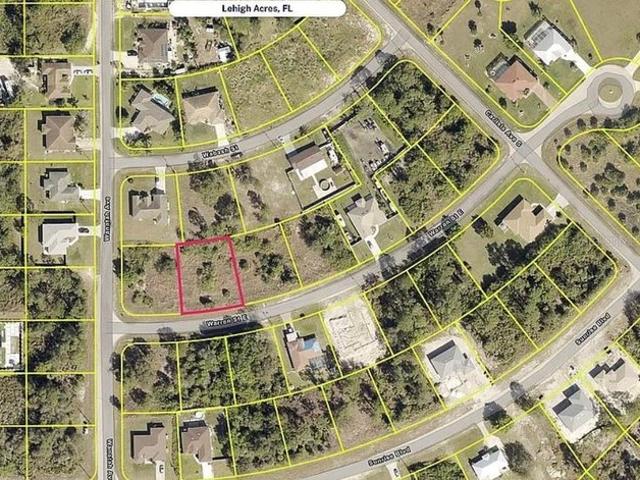 827 Warren St, Lehigh Acres, FL 33974