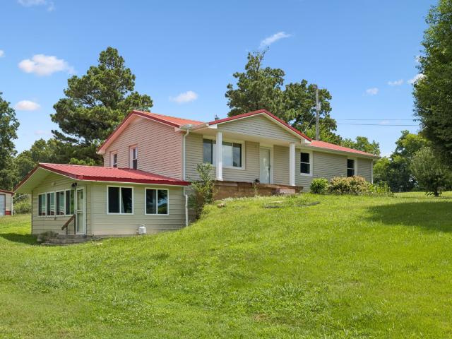 827 Tommy Oliver Rd