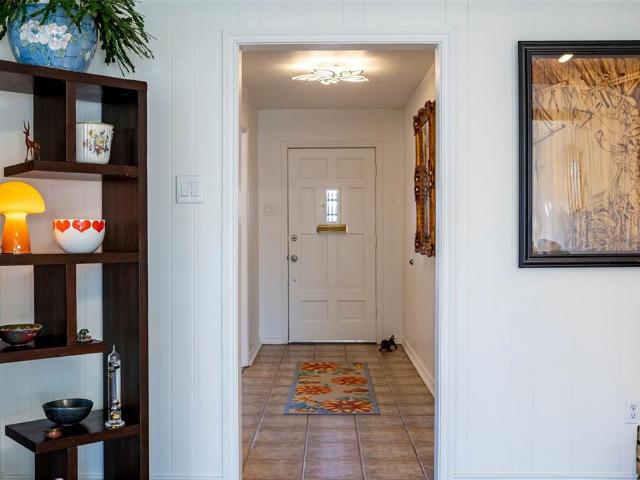 827 Teakwood Place