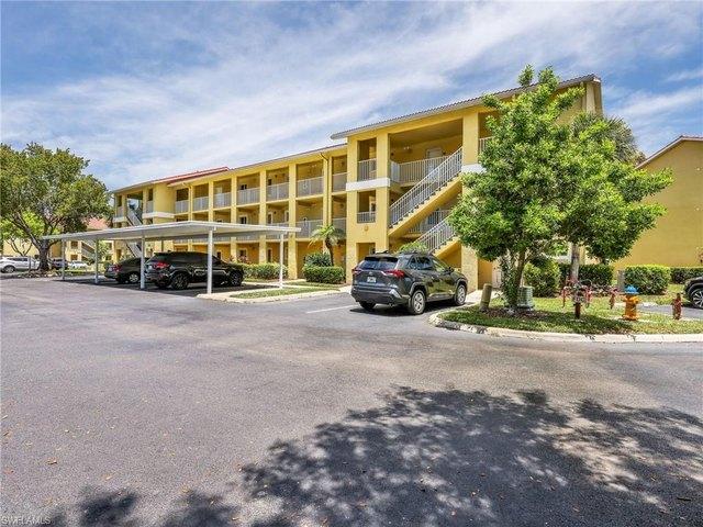 8284 Key Royal Cir Apt 1331, Naples, FL 34119