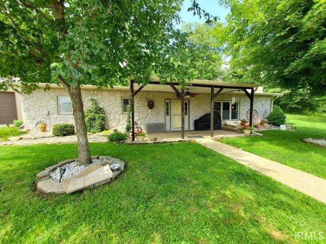 8285 W State Road 64