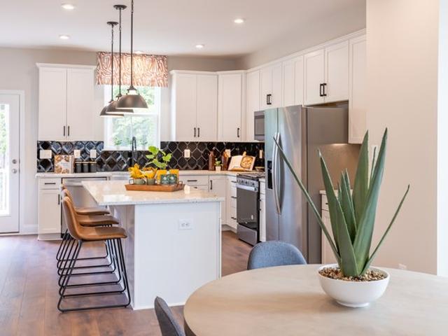 8286 Longford Rd, Millersville, MD 21108