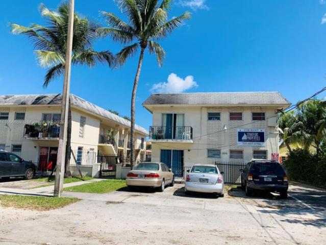 8287 NE Miami Ct #102, Miami, FL 33138