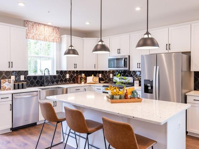 8288 Longford Rd, Millersville, MD 21108