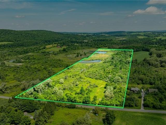 8289 Number 4 Rd W, Manlius, NY 13104