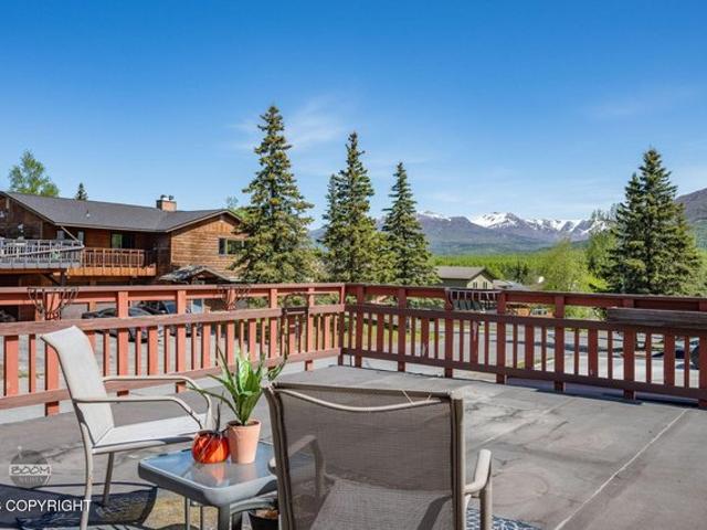 8280 E 20th Ave, Anchorage, AK 99504