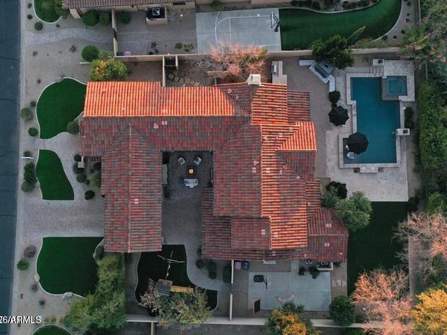 8280 e tailfeather drive