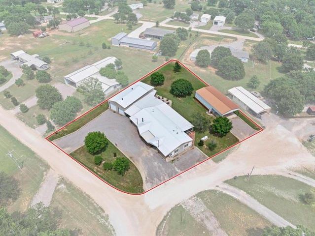 8280 Harmony Ln, Kingston, OK 73439