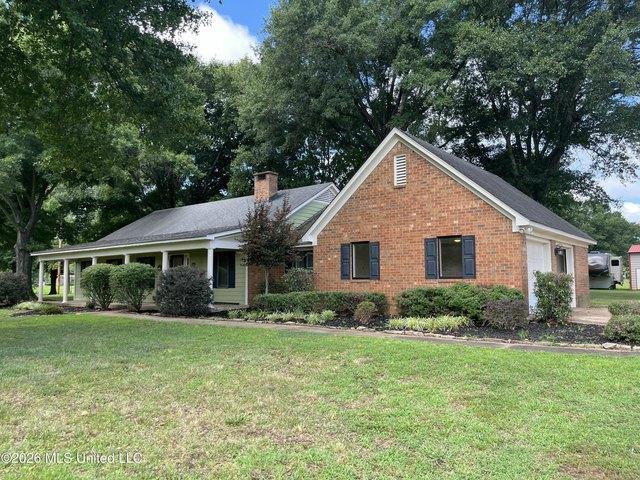 8281 Juanita Dr, Olive Branch, MS 38654