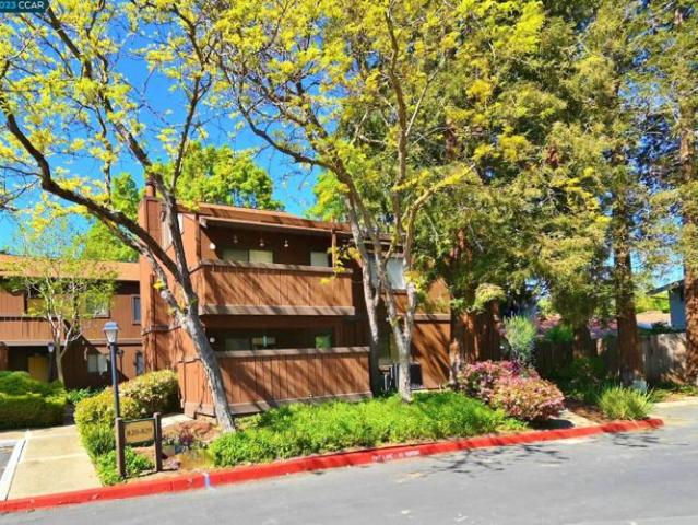 828 Camelback Pl, Pleasant Hill, CA 94523