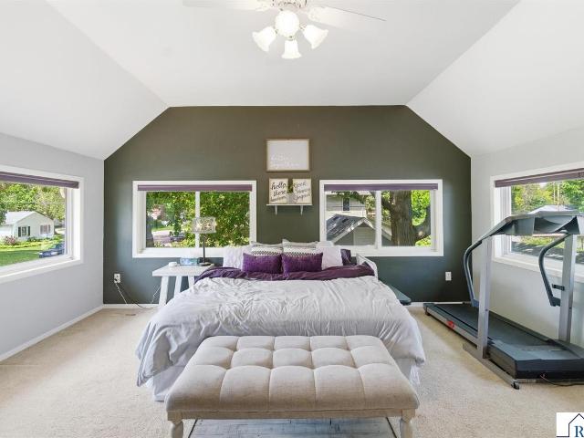 828 Baker Avenue