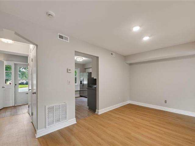 828 Biltmore DR