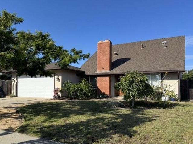 828 Burlington Ave, Ventura, CA 93004